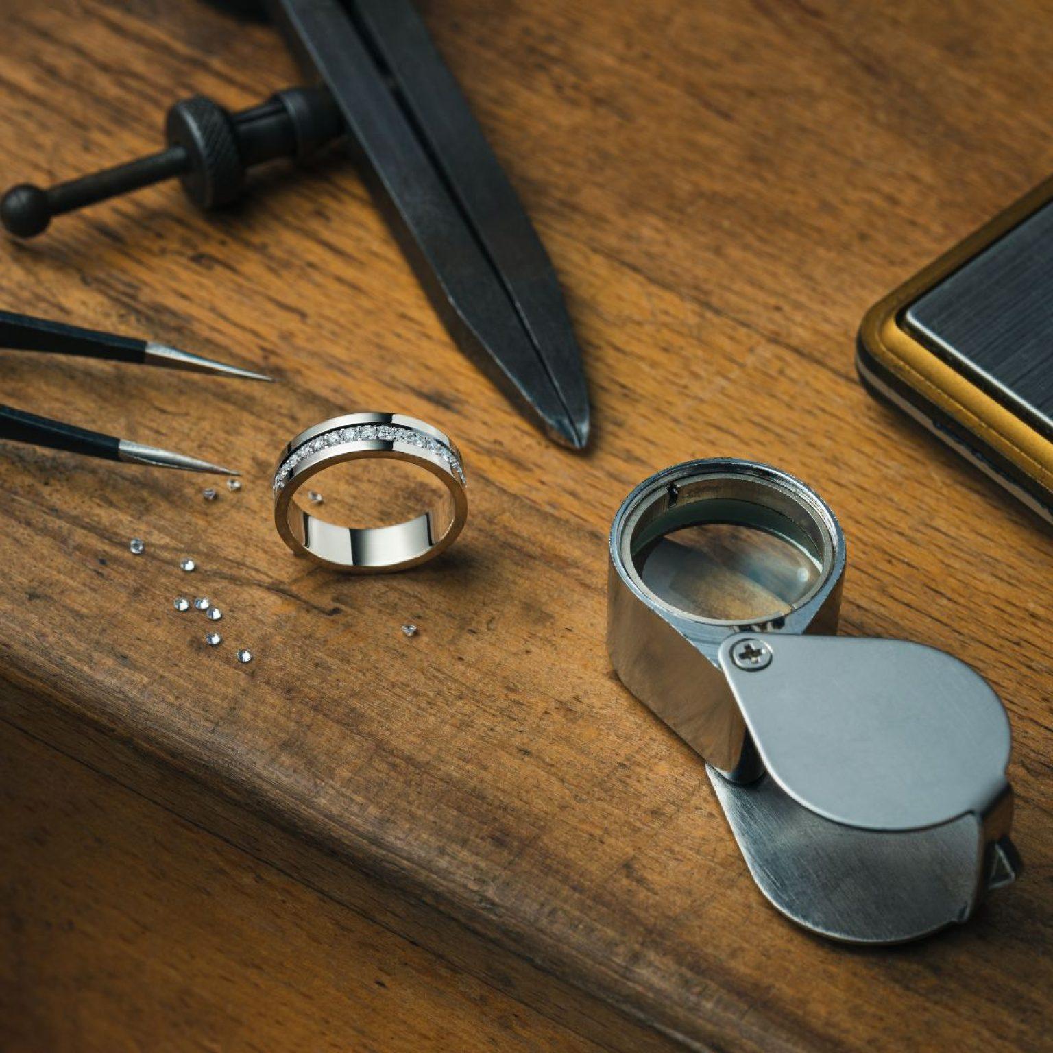 Loupe de bijoutier : Avis, tests et guide d'achat 2024